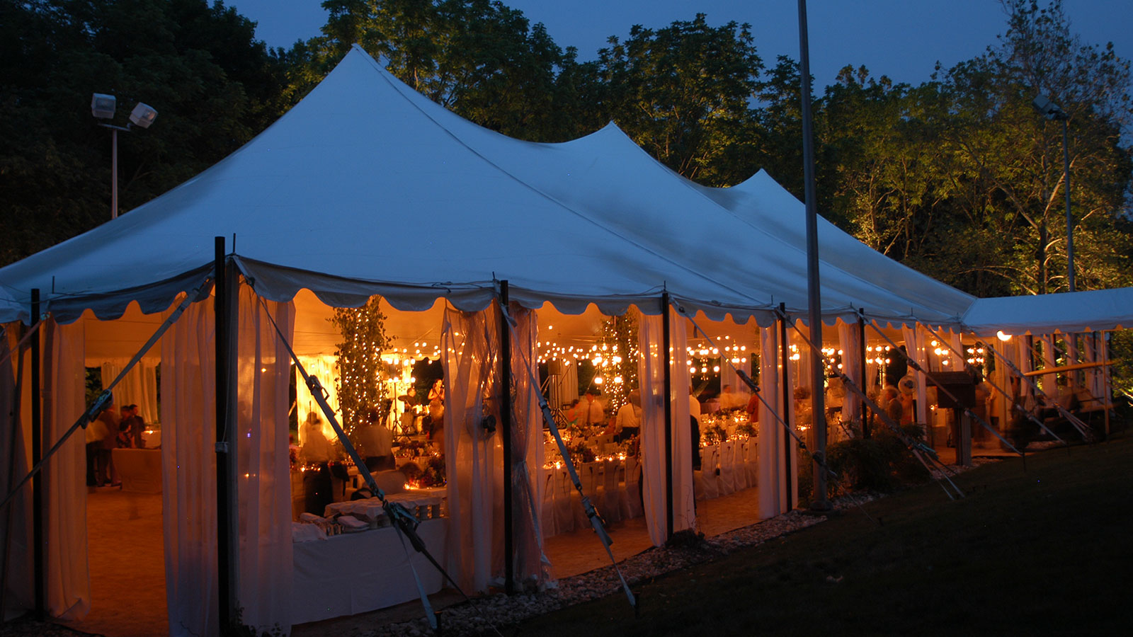 Series 1000 | Aztec Tents