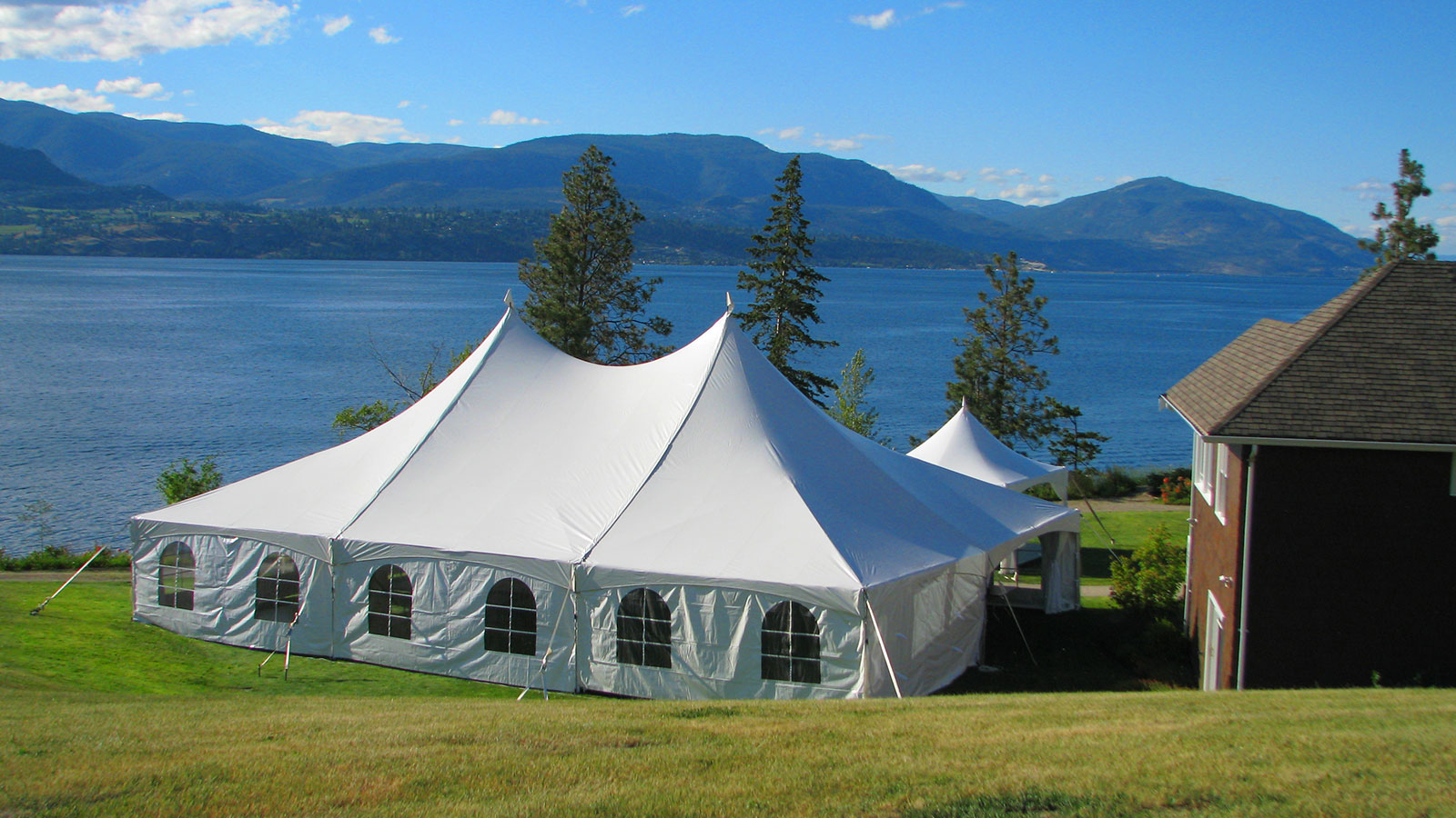 Festival® High Peak | Aztec Tents