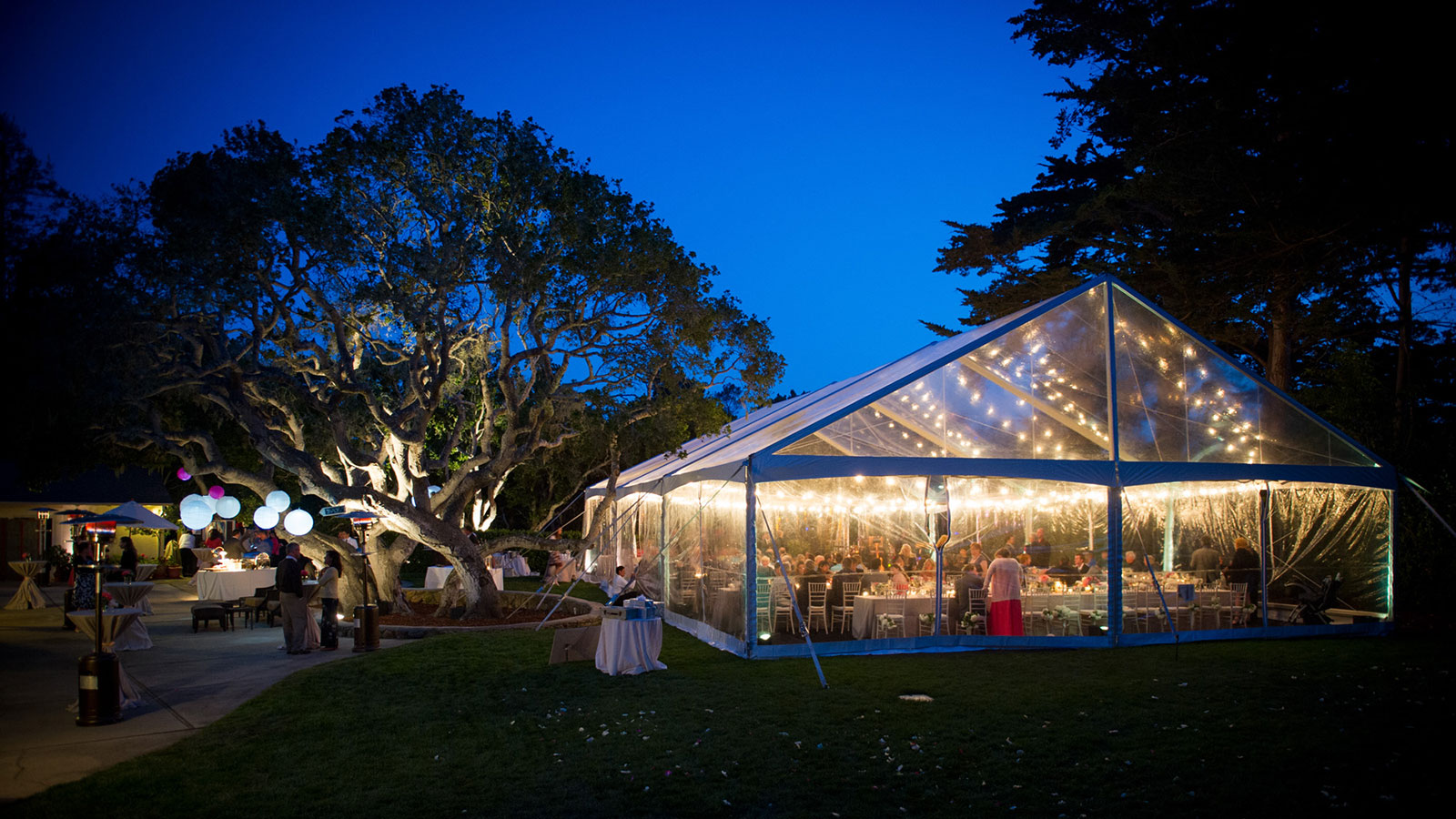 Jumbotrac® | Aztec Tents